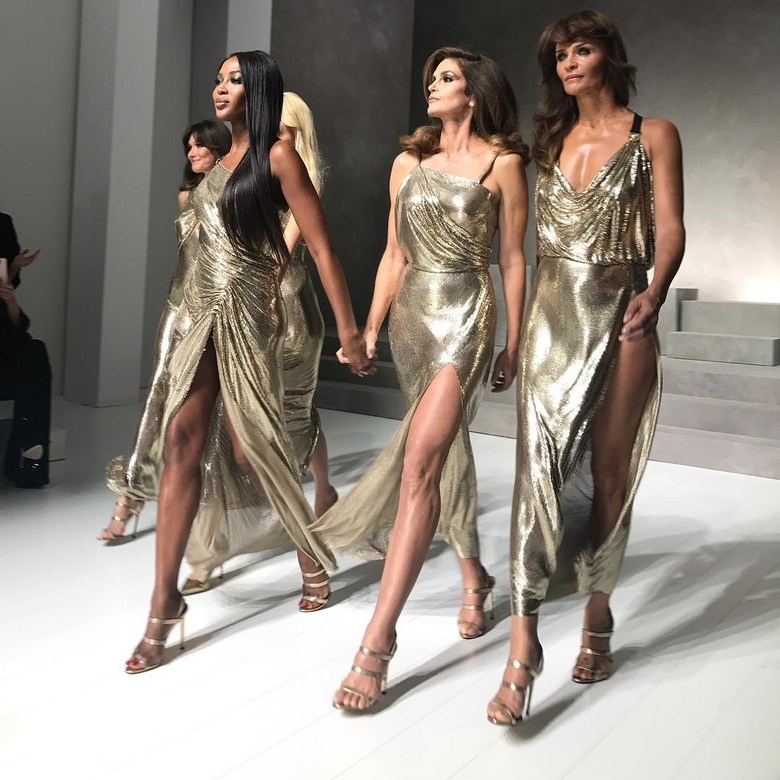 “Gianni, This Is For you.” Supermodel Icons Reunite for Incredible ...